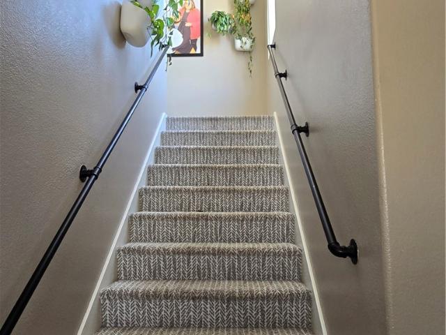 6631 Laurelton Lane 204