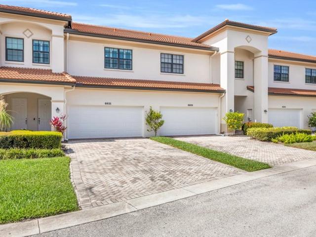 6631 SE Woodmill Pond Ln, Stuart, FL 34997