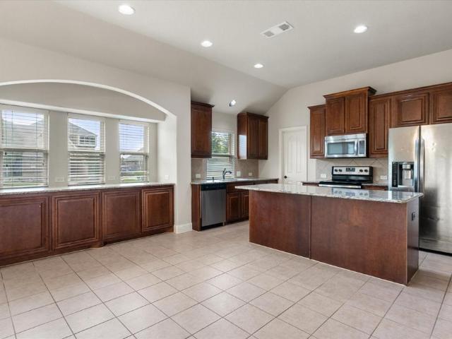 6633 Meadow Glen Drive