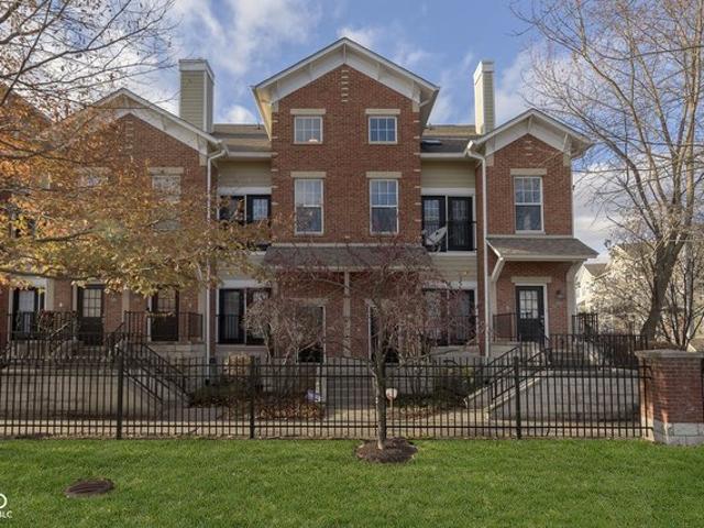 6633 Reserve Dr, Indianapolis, IN 46220
