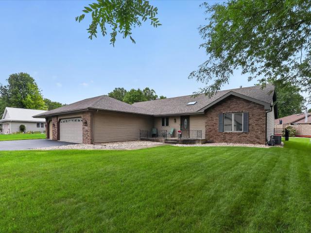 6633 Shadybrook Trail