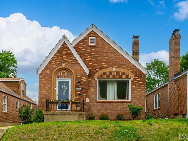 6633 Tholozan Ave, St. Louis, MO 63109 | MLS #26010 | Compass