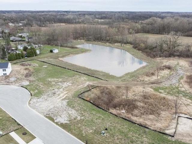 6633 W 160th Pl, Lowell, IN 46356