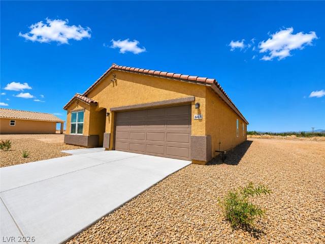 663 E Huyana Wind Drive