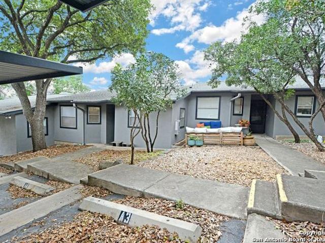 663 Floral Ave, Unit A3