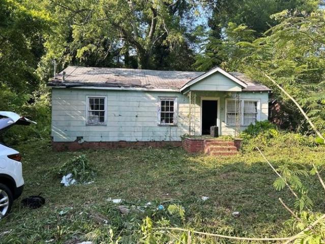 663 Hightower Rd, Macon, GA 31206