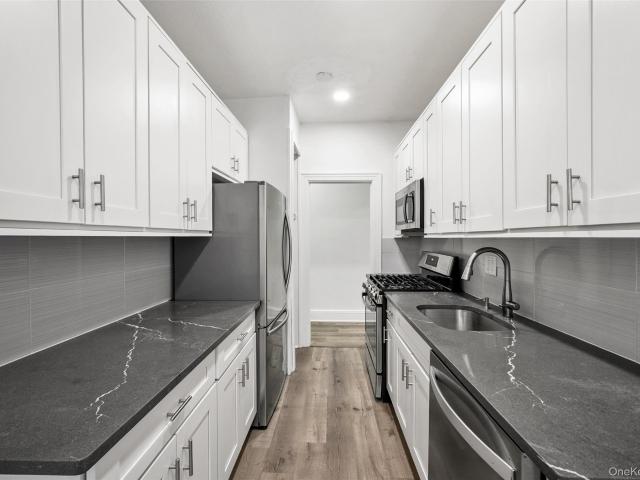 663 Locust Street 5D