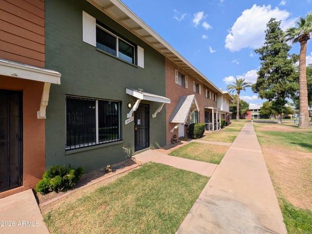 6645 N 44th Ave, Glendale, AZ 85301