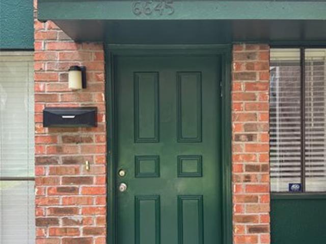 6645 Wanda Ln, Houston, TX 77074