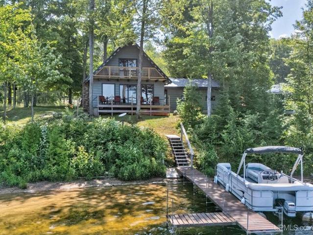 6646 Florence Dr, McMillan, MI 49853