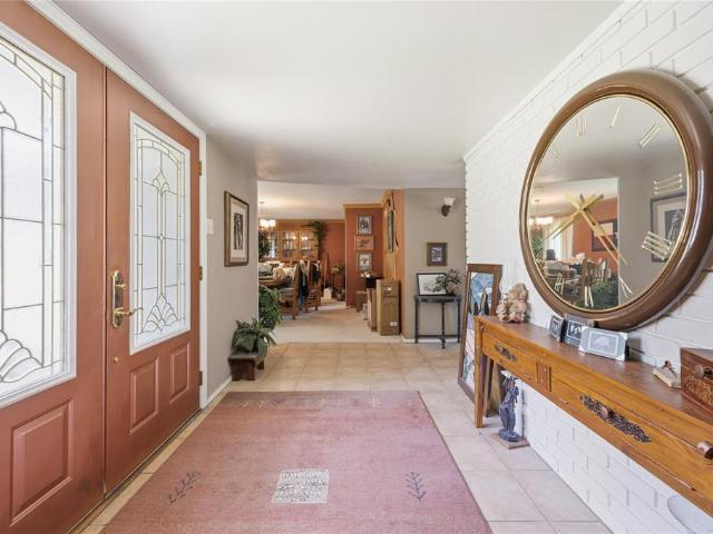 6646 Hillbriar Drive