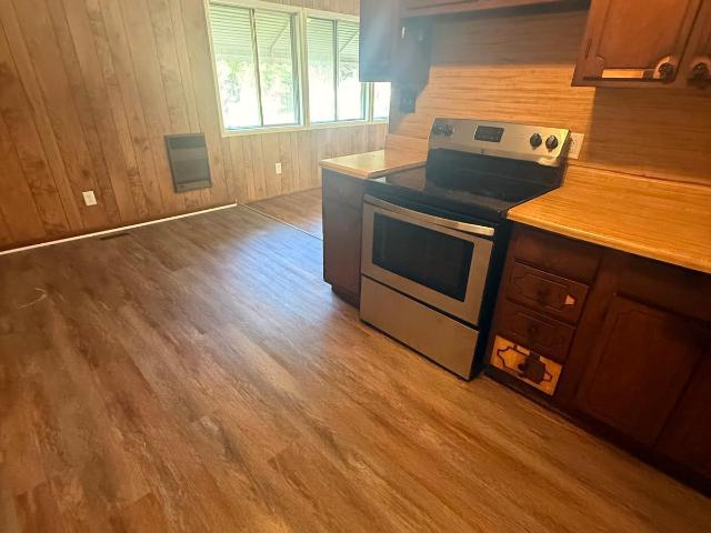 6646 Wolf River Court