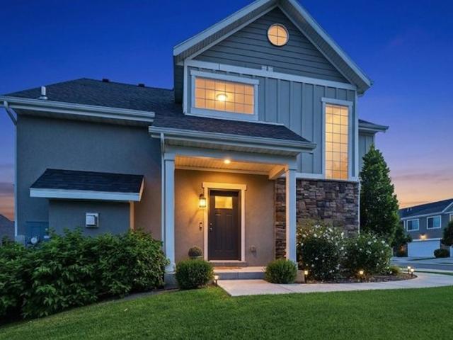 6647 S Wallsburg Dr, Taylorsville, UT 84123