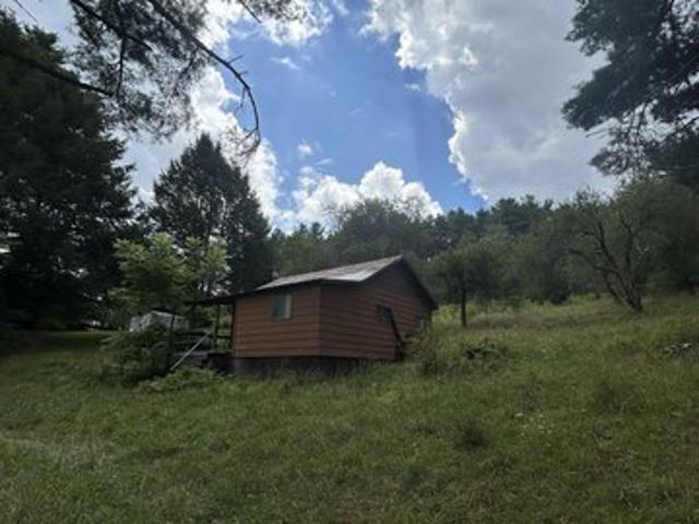 6648 Huntersville Rd, Marlinton, WV 24954