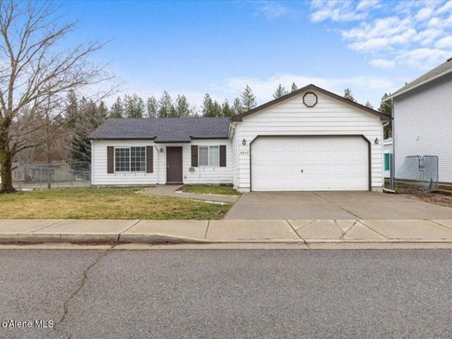 6648 W Legacy Dr, Rathdrum, ID 83858