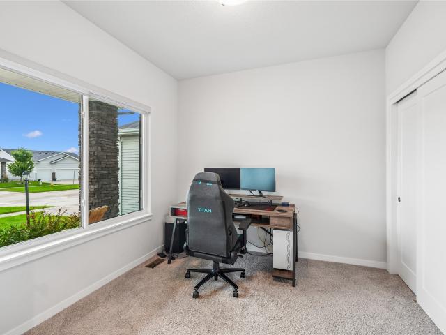 6649 NE 12th Court