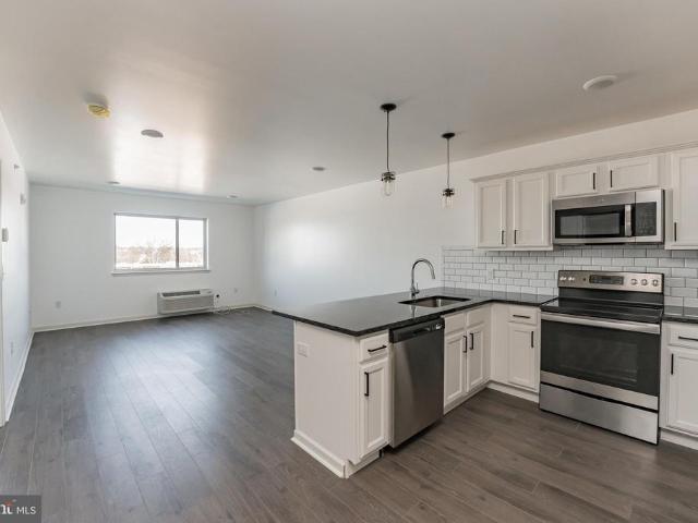 6649 Ridge Avenue # A311