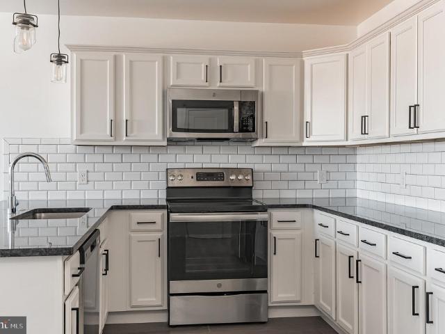 6649 Ridge Avenue # B410