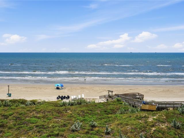 6649 Seacomber Drive 502