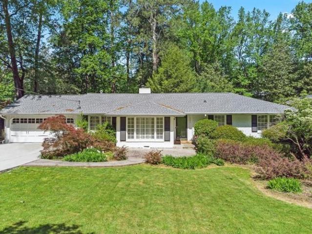 6640 Castleton Dr, Sandy Springs, GA 30328