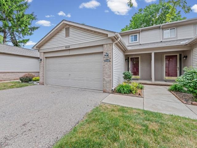 6640 Deerhurst Dr, Westland, MI 48185