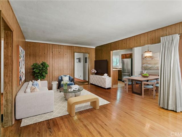 6640 Farmdale Ave, North Hollywood, CA 91606 | MLS #SR26075 | Compass