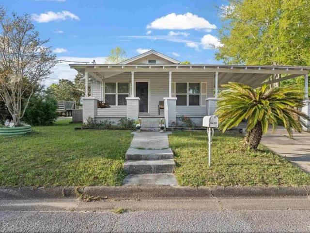 6640 Hunt St, Milton, FL 32570
