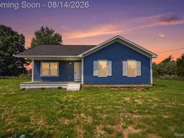 6640 Lemon Rd, Bancroft Vlg, MI 48414