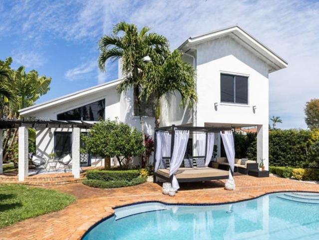 6640 SW 43rd St, Miami, FL 33155