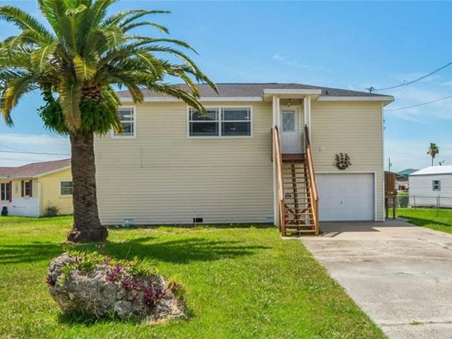 6641 Boatyard Dr, Hudson, FL 34667