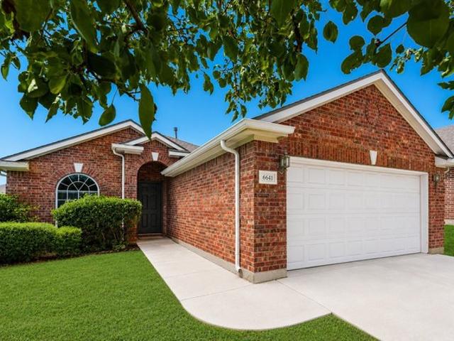 6641 Sierra Madre Dr, Fort Worth, TX 76179