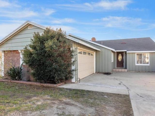 6642 Almeria St, Fontana, CA 92336
