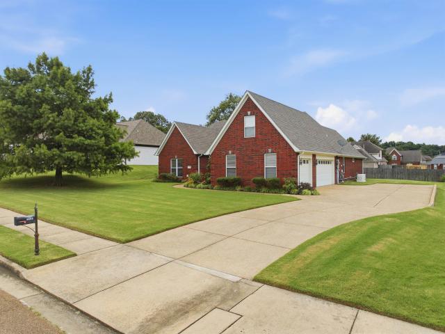 6643 baudette ln
