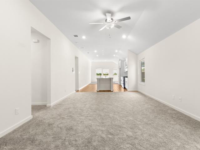 6643 Escondido Drive