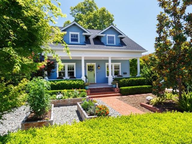 664 2nd St E, Sonoma, CA 95476