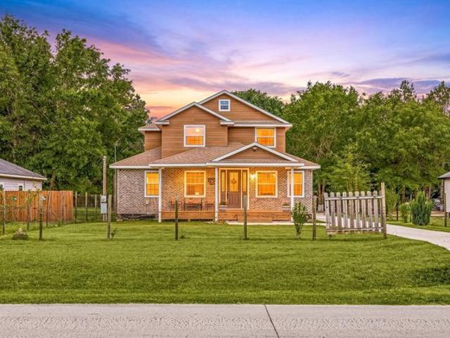 664 County Road 3404, Cleveland, TX 77327