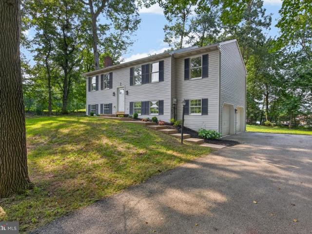 664 Center Road