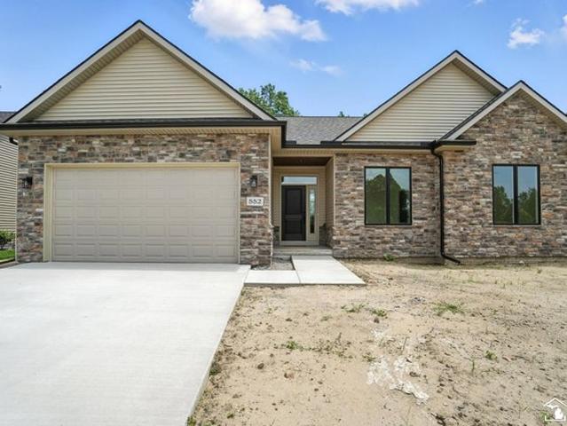 664 Central Park Blvd, Monroe, MI 48162