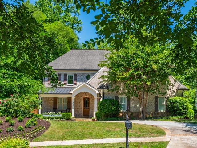 664 Cumberland Circle NE