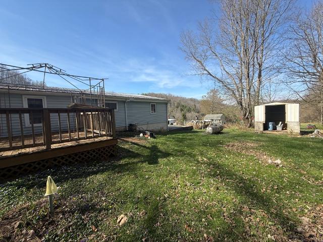 664 Currin Valley Rd