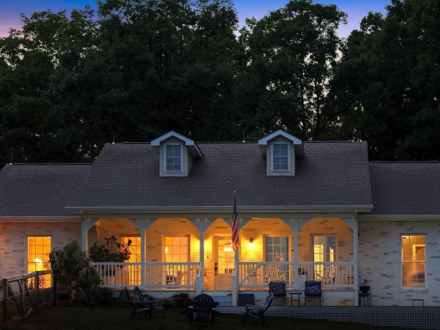 664 Armstrong Drive
