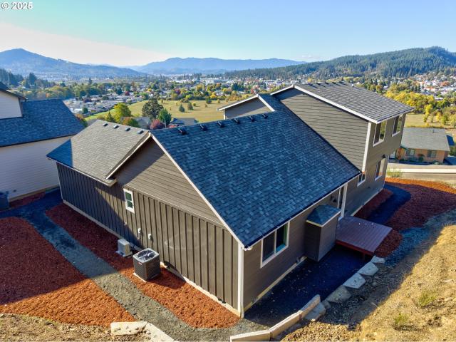 664 brooks loop