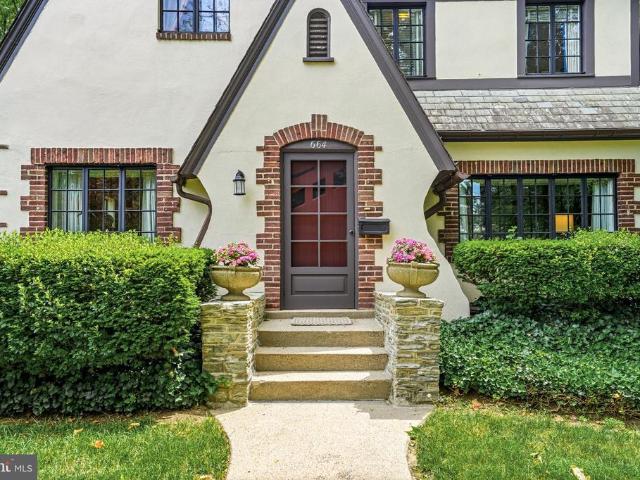 664 E Greenman Road