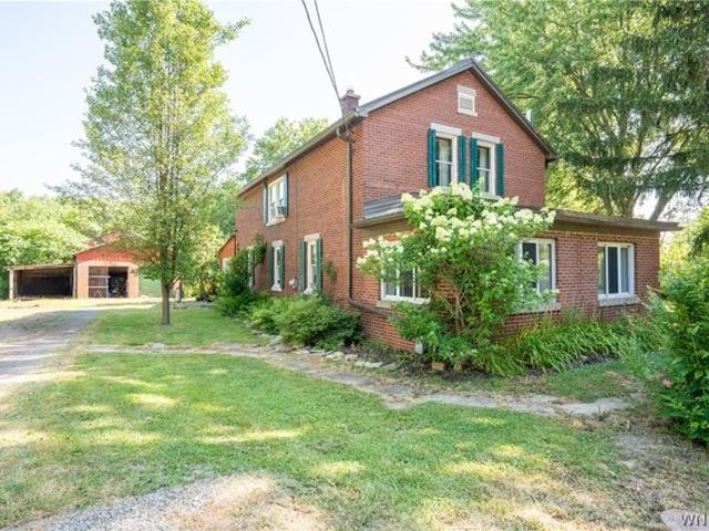 664 Monroe Ave, Angola, NY 14006
