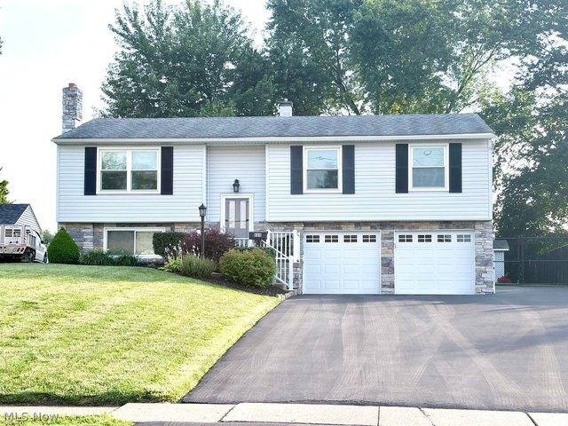 664 Notre Dame Ave, Youngstown, OH 44515