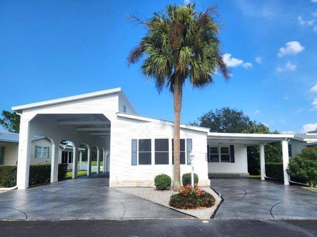 664 Safari Hunt Dr, Sebring, FL 33872