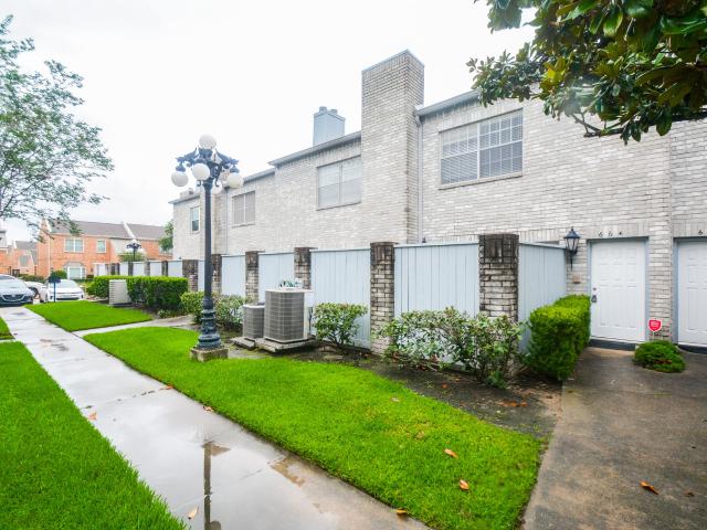 664 Wilcrest Drive 664