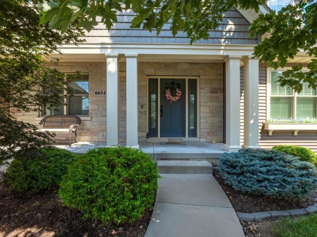 6654 Forest Glen Court