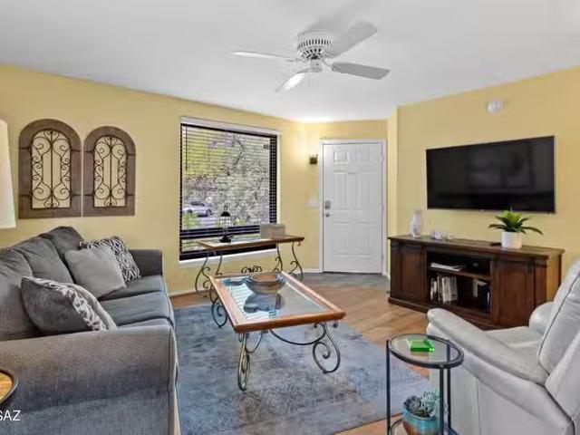 6655 N Canyon Crest Dr #3212, Tucson, AZ 85750 MLS 22420676