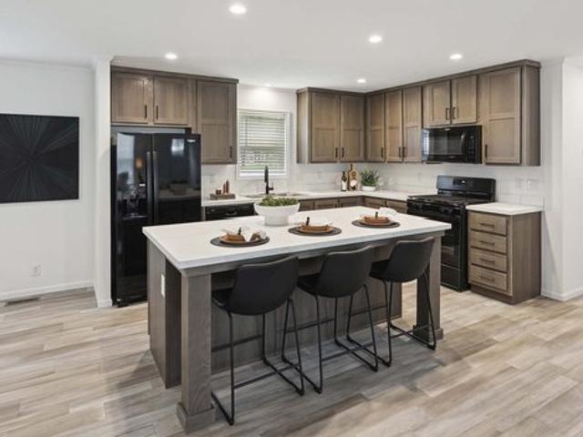 6655 Jackson Rd Unit 685, Ann Arbor, MI 48103